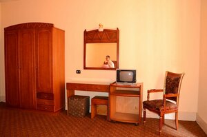 Louris inn (Emad El Din Street No:5, El Azbakia, Cairo), otel  Kahire'den