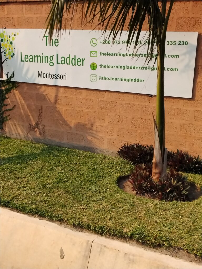 i̇lkokul The Learning Ladder, Lusaka, foto