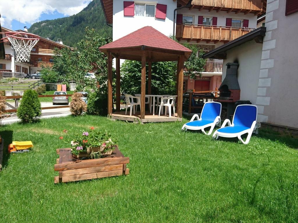 Otel Hotel Nes Crepes, Trentino‑Alto Adige, foto