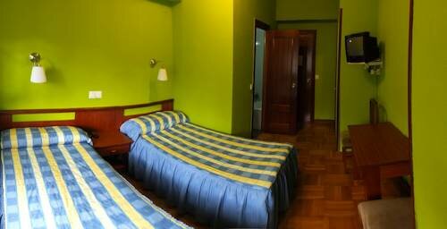 Otel Hostal Lar, Burgos, foto