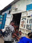 Ets DJ (Brazzaville, Commune de Ouenzé, Rue Louingui), ayakkabı mağazaları  Brazzaville'den