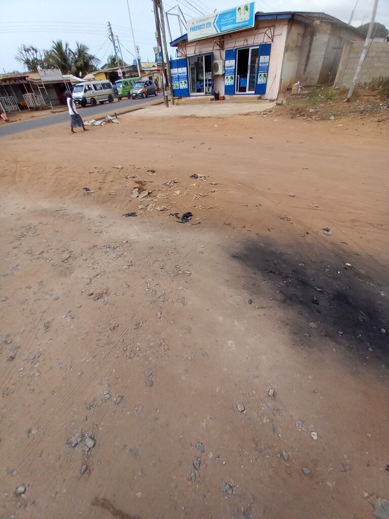 Eczaneler Samigo, Akra, foto