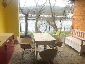 Sazava River Cottage With Boating Experience (Středočeský kraj, Benesov), otel  Orta Bohemya Bölgesi'nden