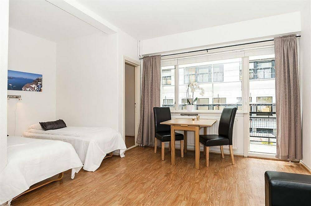 Daireler Forenom Serviced Apartments Royal Park, Oslo, foto