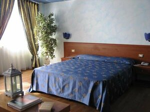 Hotel Villa dEvoli (Molise, Campobasso, Castropignano), otel  Molise'den