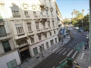 Le Suede (Provence-Alpes-Côte d'Azur, Alpes-Maritimes, Arrondissement de Nice, Nice, Avenue de Suède), otel  Nice'den