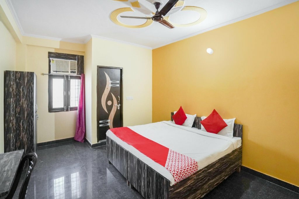 Otel Oyo 76046 Globe House, , foto
