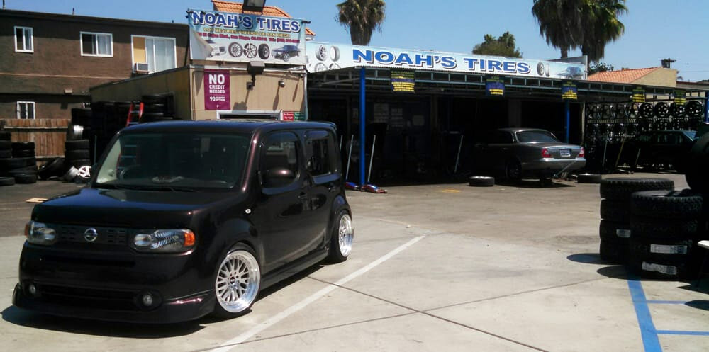 Jant ve lastikçiler Noah's Tires Shop, San Diego, foto