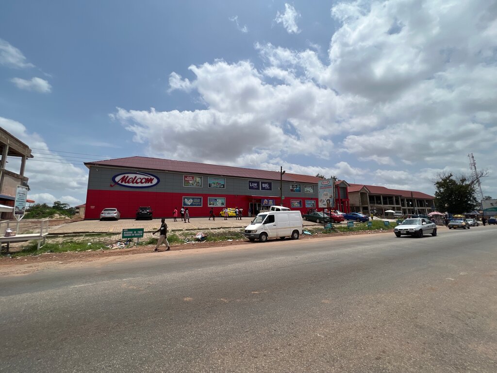 Süpermarket Melcom, Kumasi, foto