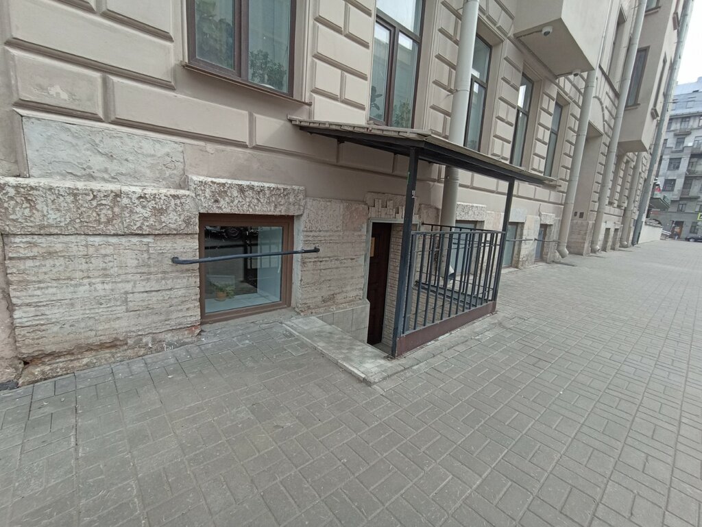 Akümülatör ve şarj cihazları AKB-kupi, Saint‑Petersburg, foto