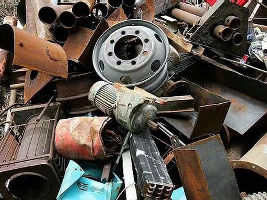 Geri dönüşüm maddeleri Прием лома, Vologda, foto