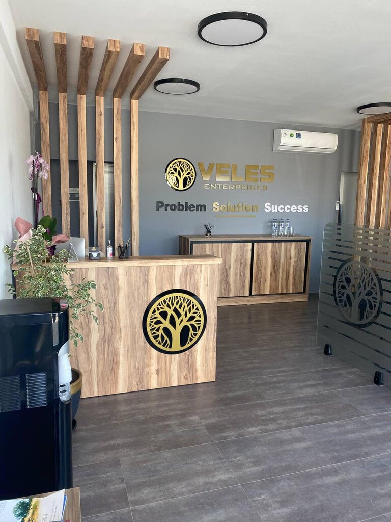 Emlak ofisi Veles Enterprises, Dünya, foto