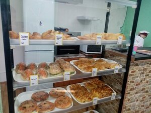 Пекарня кофейня (ulitsa Lenina No:133, Karasuk), kahve dükkanları  Karasuk'tan