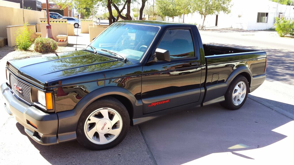 Otomobil servisi Johnnys Auto Collision, Tucson, foto