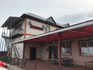 Кавказ (Astrakhan Region, Chernoyarskiy District, R-22 Kaspiy, 1129-y kilometr), kafe
