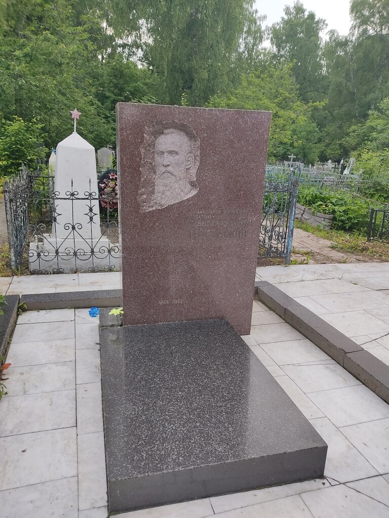 Ünlü kişilerin mezarları Павел Арсеньевич Грабовский, Tobolsk, foto