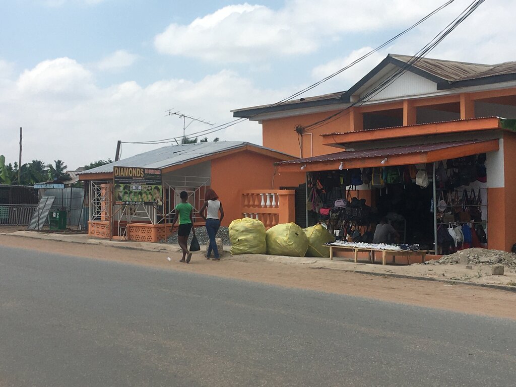 Güzellik salonu Diamonds in our hair professional salon, Dünya, foto