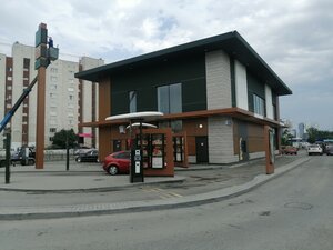 Vkusno — i tochka. Auto (Bebelya Street No:29), fast food  Yekaterinburg'dan