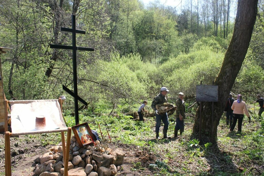 Şapel, haç anıtı Источник святителя Луки Крымского, Moskova ve Moskovskaya oblastı, foto