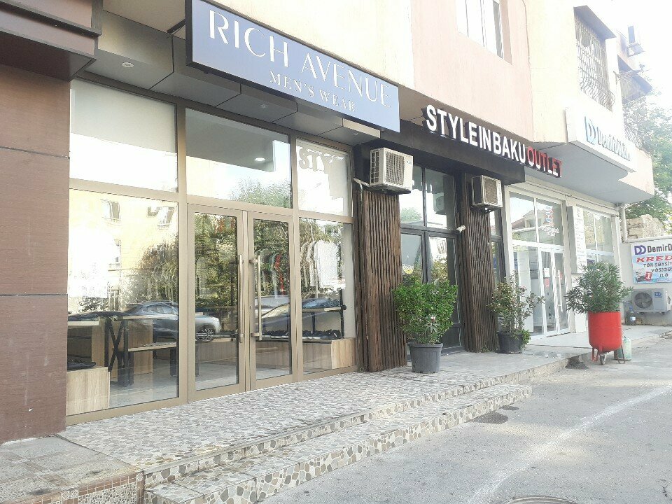 Giyim mağazası Rich Avenue, Bakü, foto