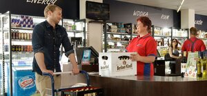 Getränke Hoffmann (Weggenhofstraße No:33, Krefeld), bira dükkanı  Krefeld'den