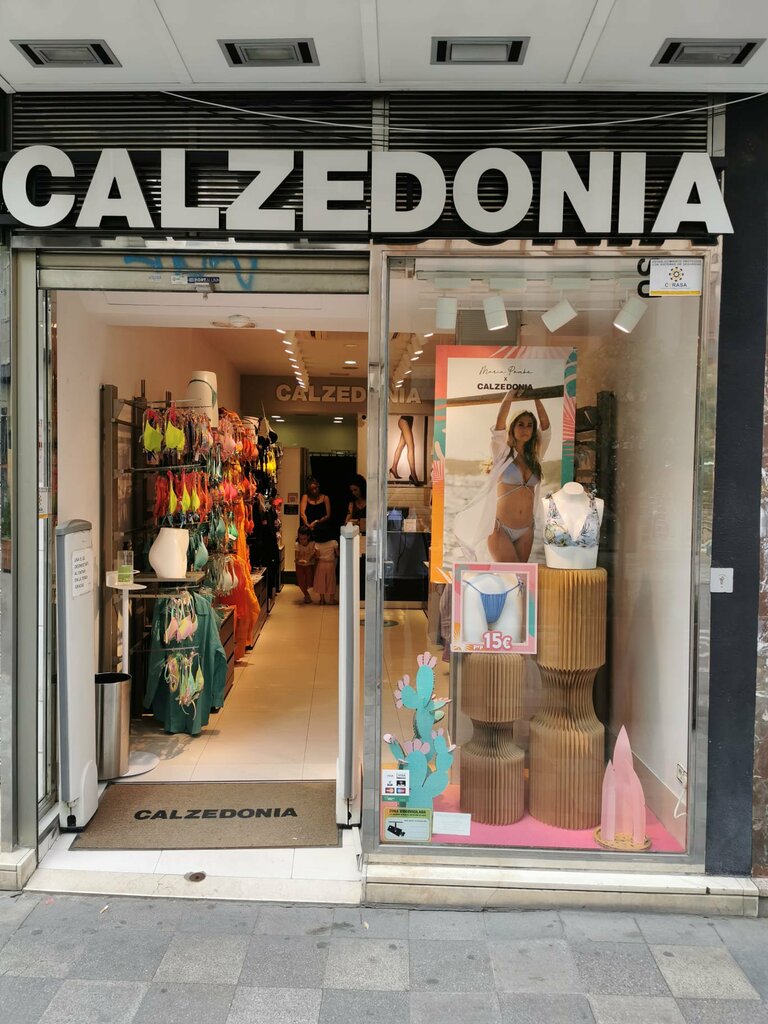 Giyim mağazası Calzedonia, Cuenca, foto