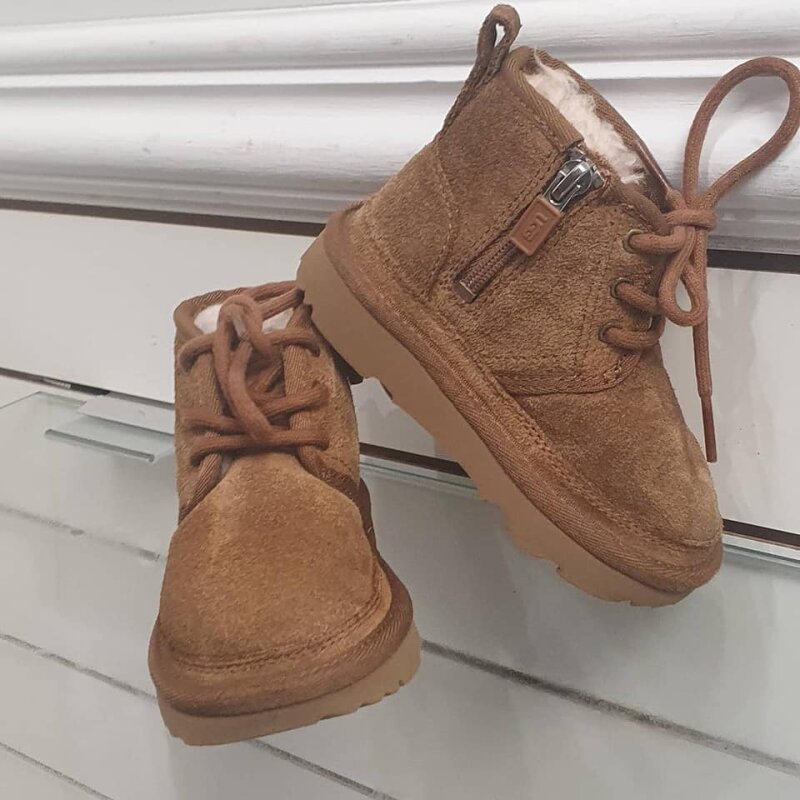 Kuru temizlemeciler Nicola'S Pulizia e Rigenerazione Scarpe Borse, , foto