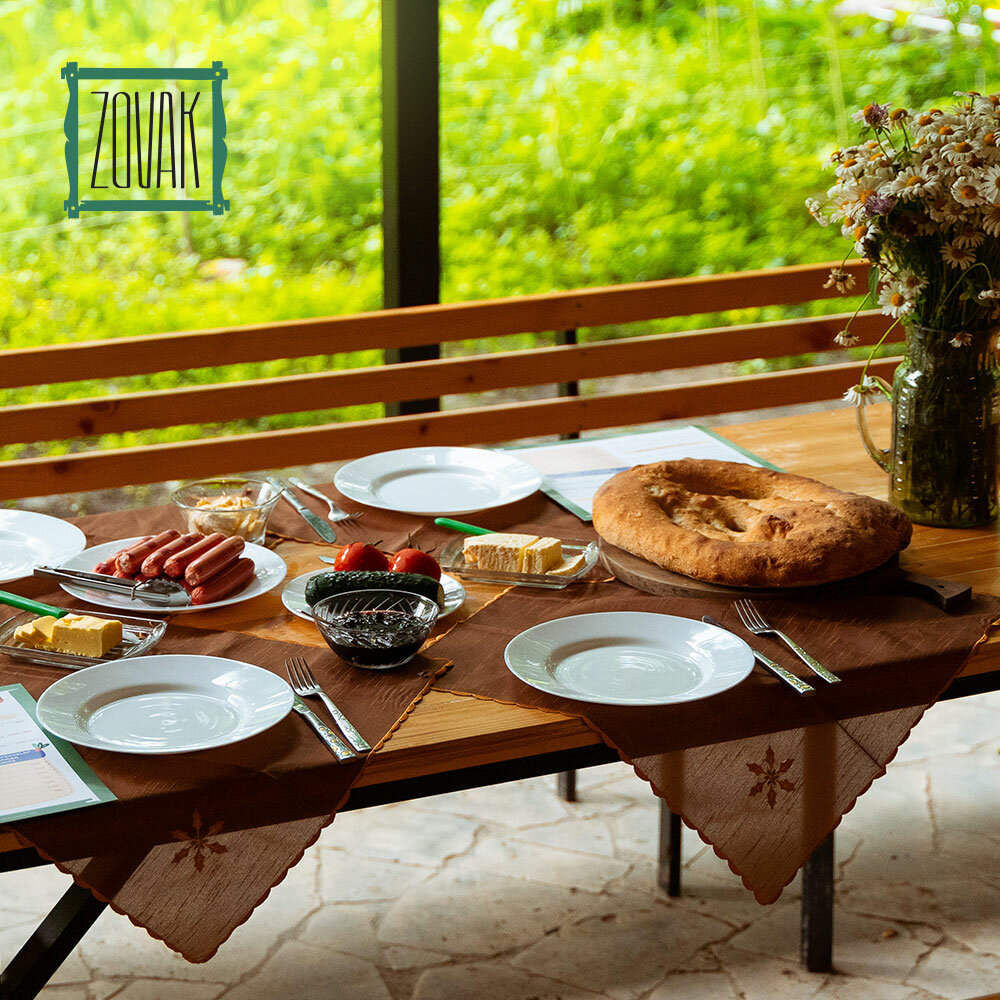 Konuk evi Guest house Zovak, Tavuş, foto