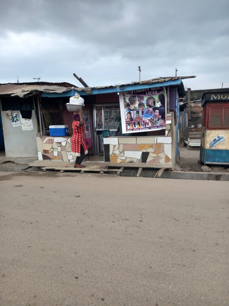 Güzellik salonu Liberty merl locks, Akra, foto