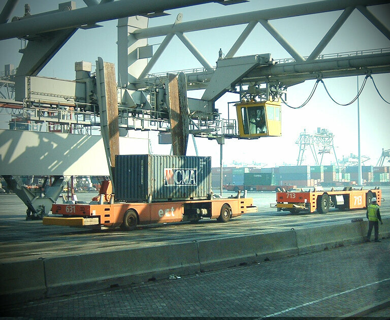 Kargo firmaları Freight International LLC - Abu, Sharjah, foto