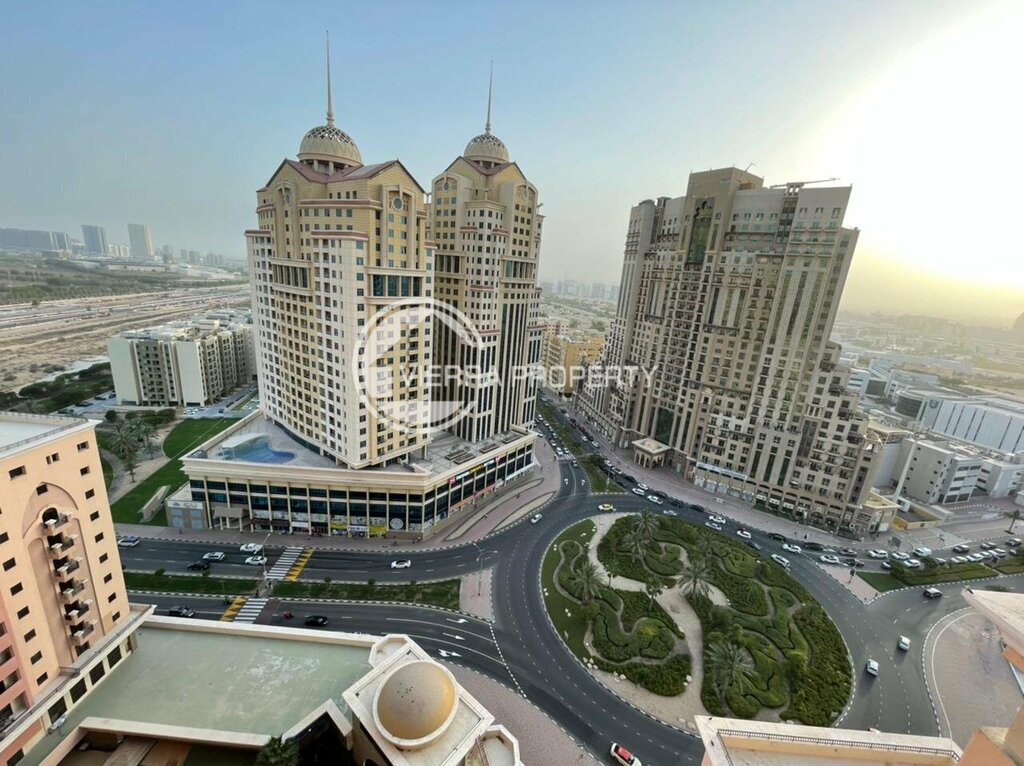 Emlak ofisi Vierra Propererty, Dubai, foto