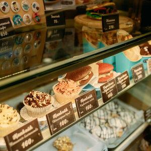 Cinnabon (Bolshoy Petrogradskoy Storony Avenue No:83), kahve dükkanları  Saint‑Petersburg'dan