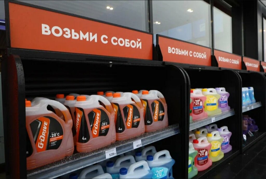 Benzin istasyonu Gazpromneft, Duşanbe, foto