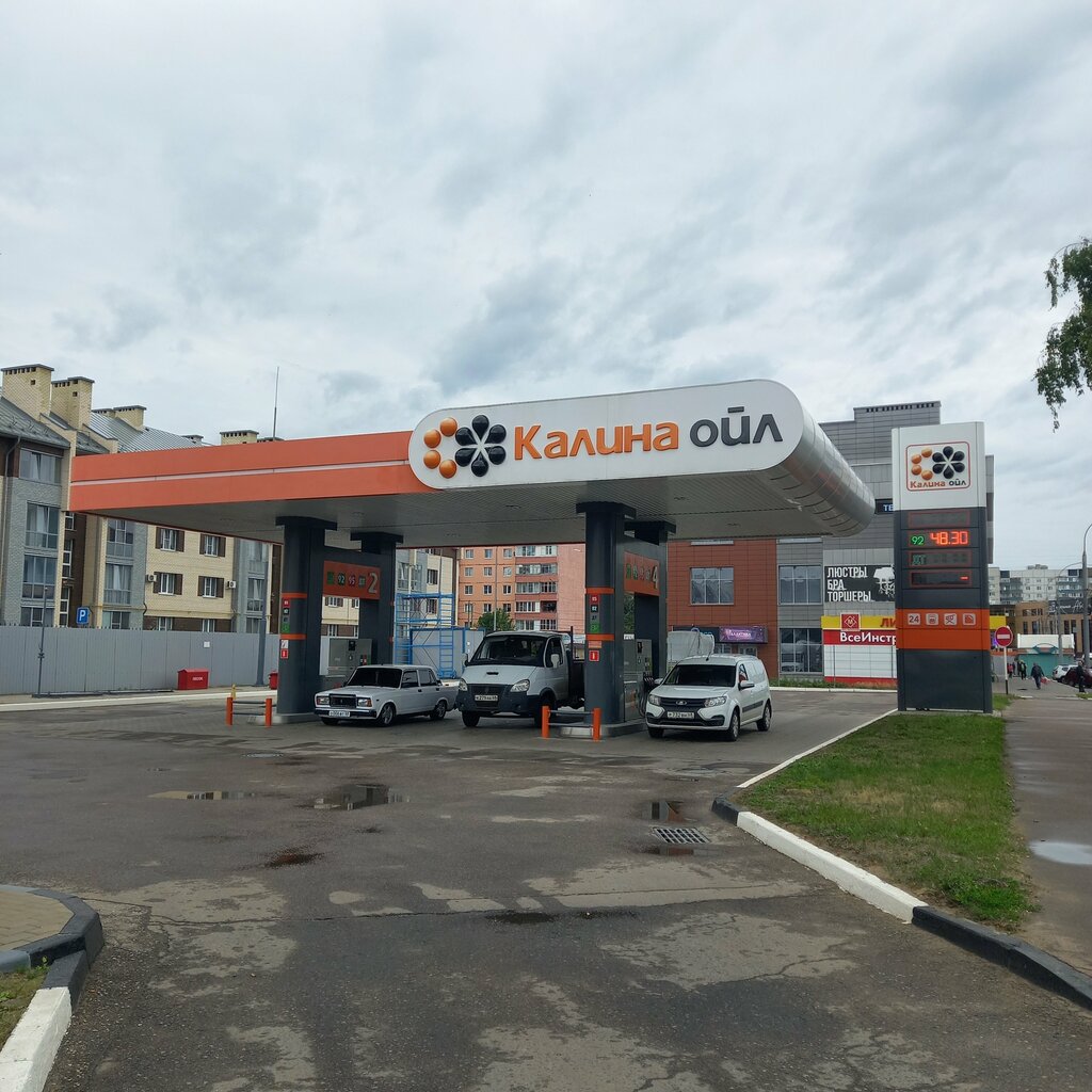 Benzin istasyonu Kalina Oil, Tambov, foto