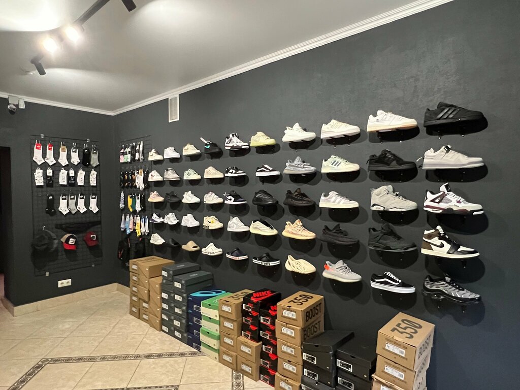 Ayakkabı mağazaları Pharaoh, Kazan, foto