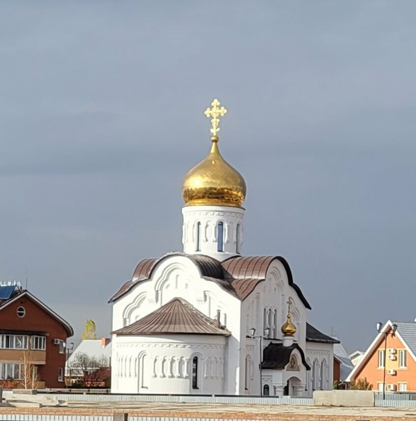 Ortodoks kiliseleri Храм иконы Божьей Матери Прибавление ума, Orenburgskaya oblastı, foto