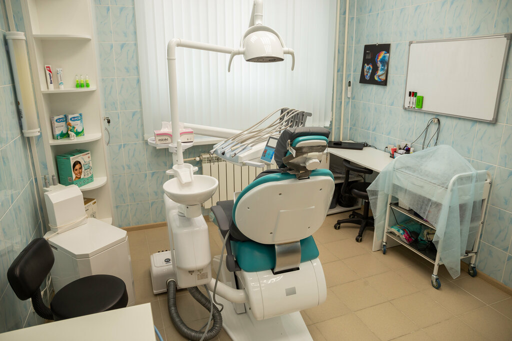 Özel ağız ve diş sağlığı klinikleri ve muayenehaneleri Новая стоматология, Petrozavodsk, foto