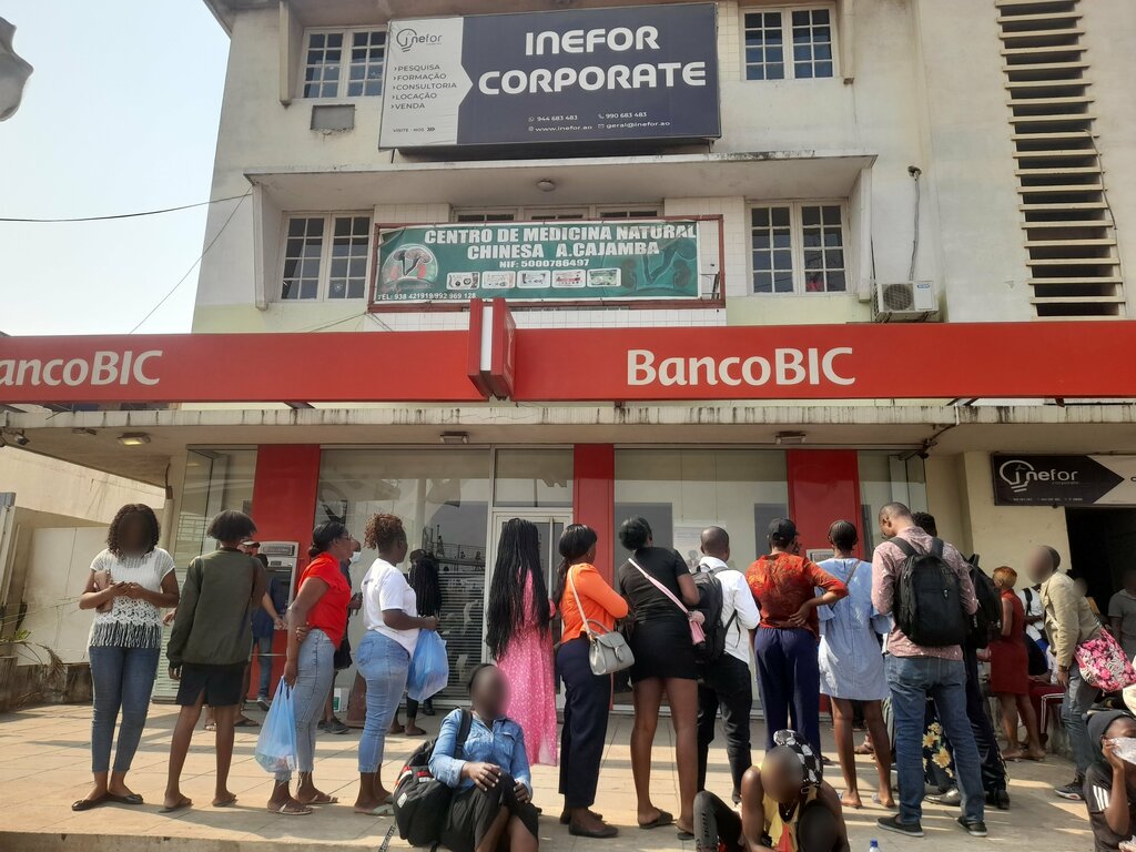 Banka Banco BIC, Loanda, foto