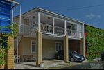 У Татьяны (Peschanaya ulitsa No:32, stanitsa Golubitskaya, sadovyye uchastki PK Kavkaz), otel  Krasnodarski krayından