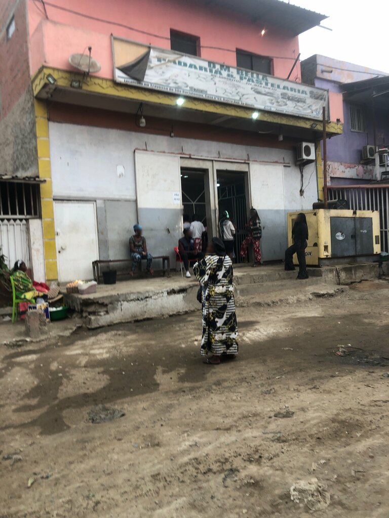 Ekmek fırını Padaria-pastelaria D.M.Bella, Loanda, foto