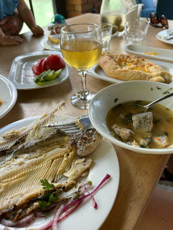 Restoran Ресторан Форелевое Хозяйство, Gudauta Bölgesi, foto