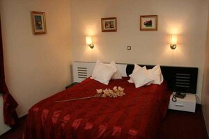 Hotel International (Bihor, Băile Felix), otel  Bihor'dan