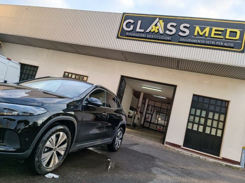 Otomobil camları Glassmed, Carrara, foto