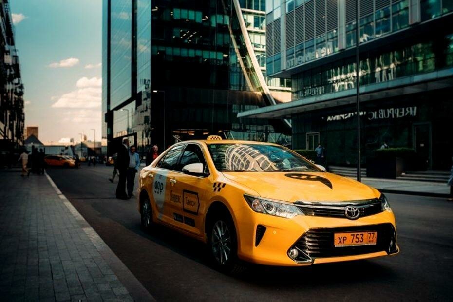 Yandex.taksi merkezi Yandex. Taxi center for drivers, Nijni Novgorod, foto