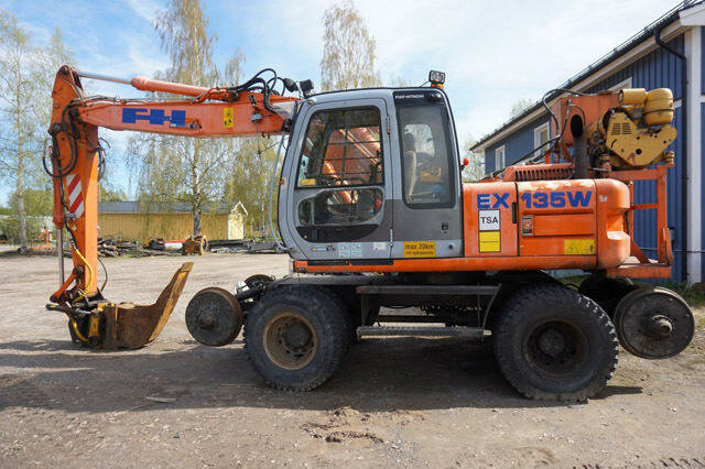 Hafriyat Markus Larsson Traktorrörelse Kb, Boden, foto