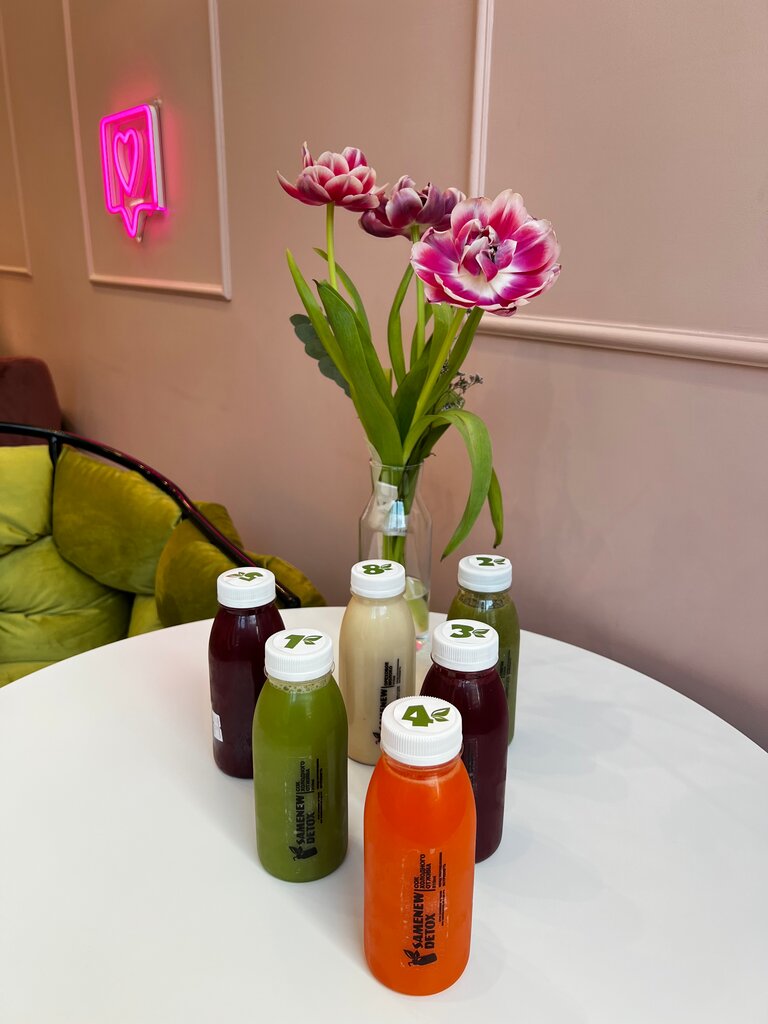 Alkolsüz içecekler Samenew Detox, Moskova, foto