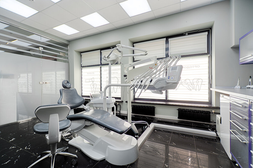 Özel ağız ve diş sağlığı klinikleri ve muayenehaneleri Dr. Zakharov's Clinic, Balaşiha, foto