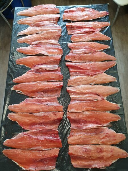 Balık ve deniz ürünleri Rk Okhotskoe, Vladivostok, foto