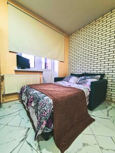 The apartment is in Shchelkovo (ulitsa Komarova No:4), otel  Şçolkovo'dan