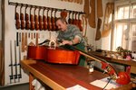 Kozak Wolfgang Geigenbaumeister (Universitätsstraße No:3), müzik enstrumanların tamiri  Innsbruck'tan